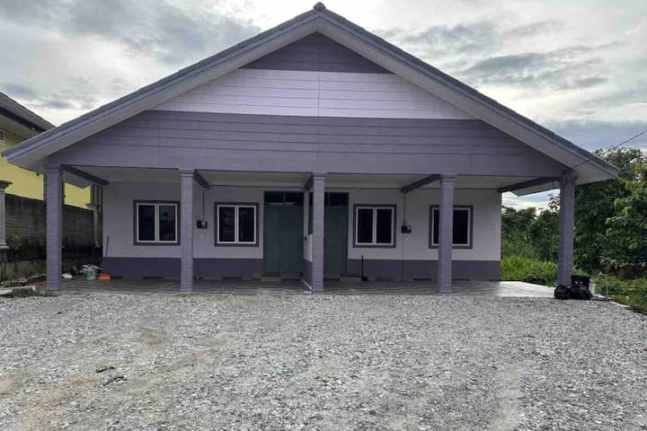 Dhia Homestay 2 - Machang