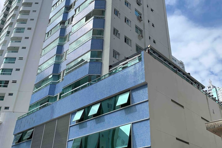 Apto Lindo Decorado Completo Bem Localizado 2 Vag - Balneário Camboriú