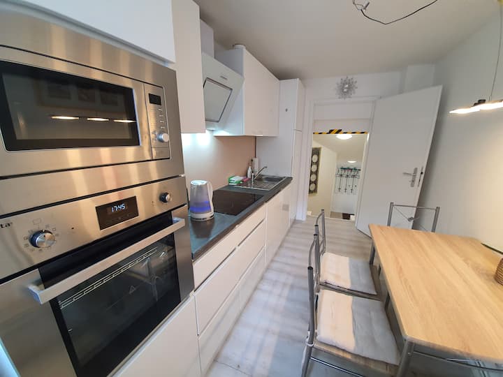 Husum Bis 6 Personen. 2 Minuten Zum Zentrum. - Husum