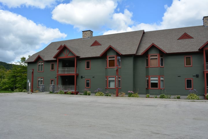 Luxury Ski In/ski Out Luxury 3 Bedroom/3 Bathroom - Killington, VT