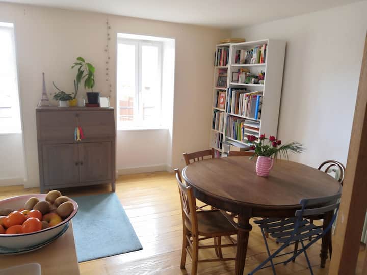 Maison De Village Entre Volcans Et Clermont-fd - Lac d'Aydat