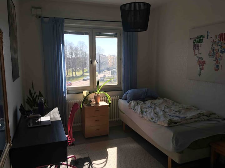 8 Min To Central. Private Room. Free Laundry. - Gothenburg