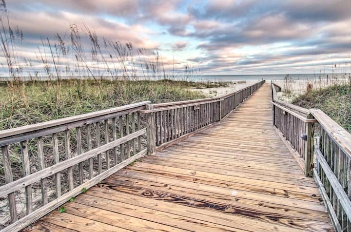 Direct Ocean Front.  Simply Gorgeous View. - Palmetto Dunes, SC