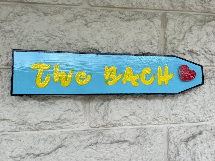 Kent Street Bach Picton Nz

Wi-fi Available - Picton