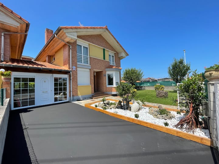 Precioso Chalet Entero Cerca De Playas Y Centro - Santander