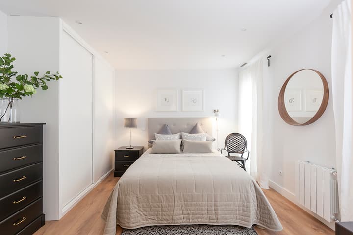 Cómodo Piso En Centro-gran Vía, Chueca, Madrid - Chueca