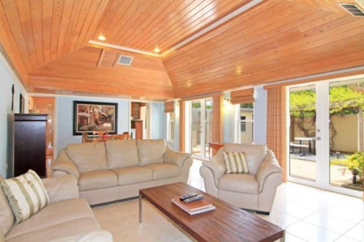 Sunnyside Villa! 2br/3ba In Margaritaville Resort - Saint Thomas