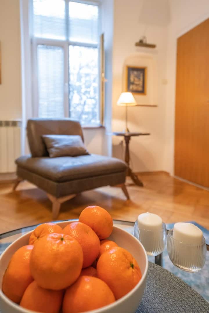 Small Garden - Free Parking Included - Belgrado