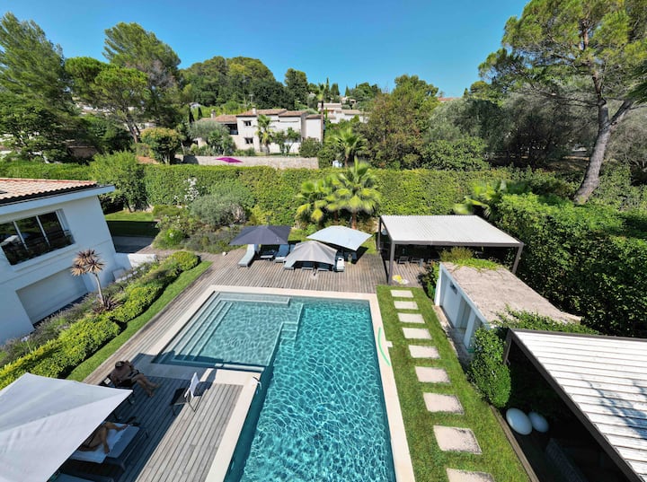 Modern Exclusive Villa In Mougins - Mougins