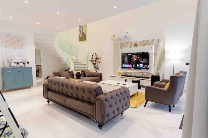 Ultra Modern Luxurious 3bedroom Townhouse. - Ghana