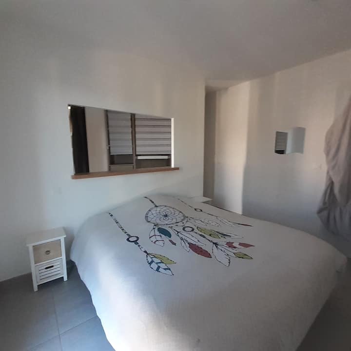 Juste Un Instant - Roquebrune-sur-Argens