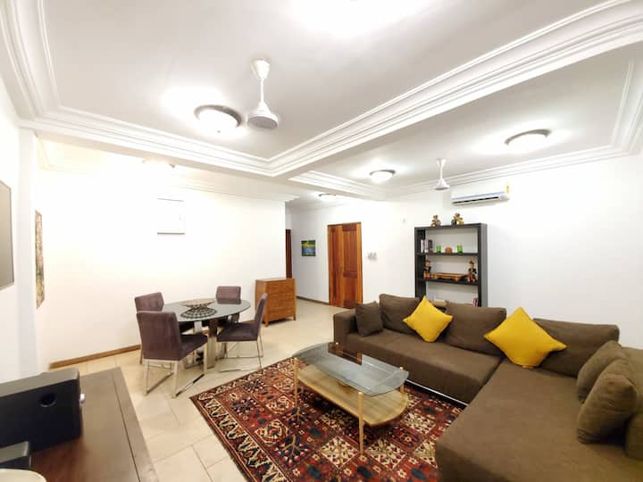2br Oasis: Pool, Gym, And Starlink Wifi - Kumasi