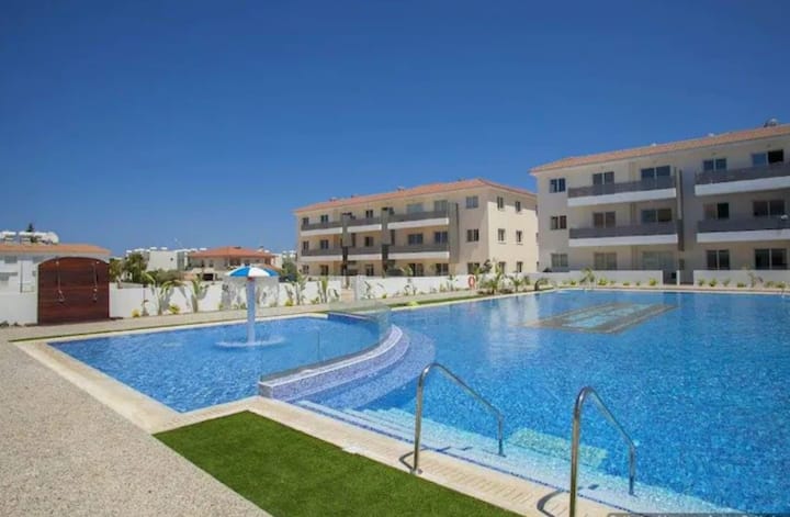 Cosy Apartment - Luxurious Mythical Sands Resort - Паралимни