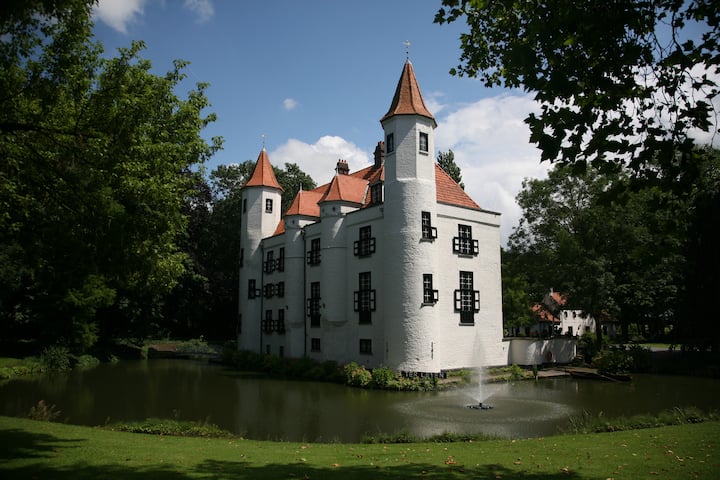 Kasteel Ter Leyen Te Boekhoute - Zelzate