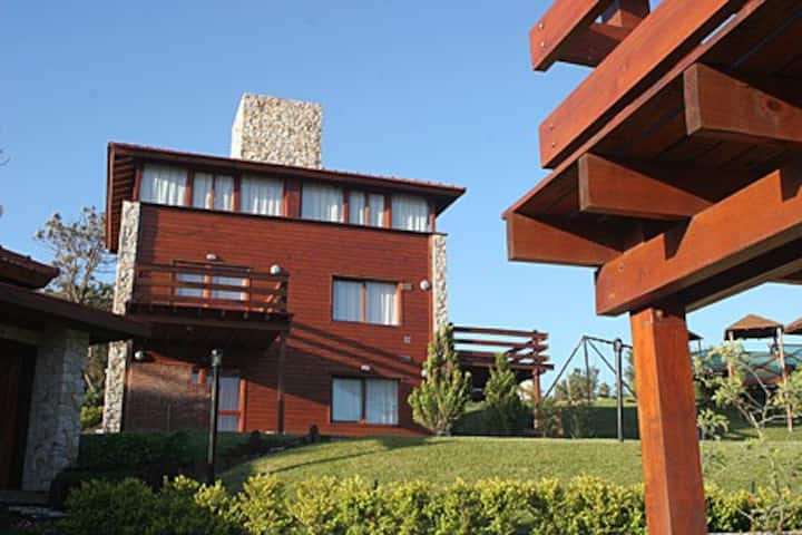 Cabaña Para 4 En V. Gesell - Villa Gesell