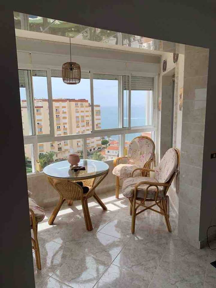 Precioso Apartamento Con Piscina Junto Al Mar. - Torrox