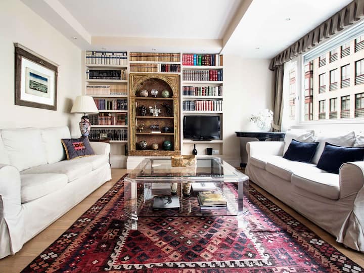Elegant Apartment  In The Best Area - Madrid