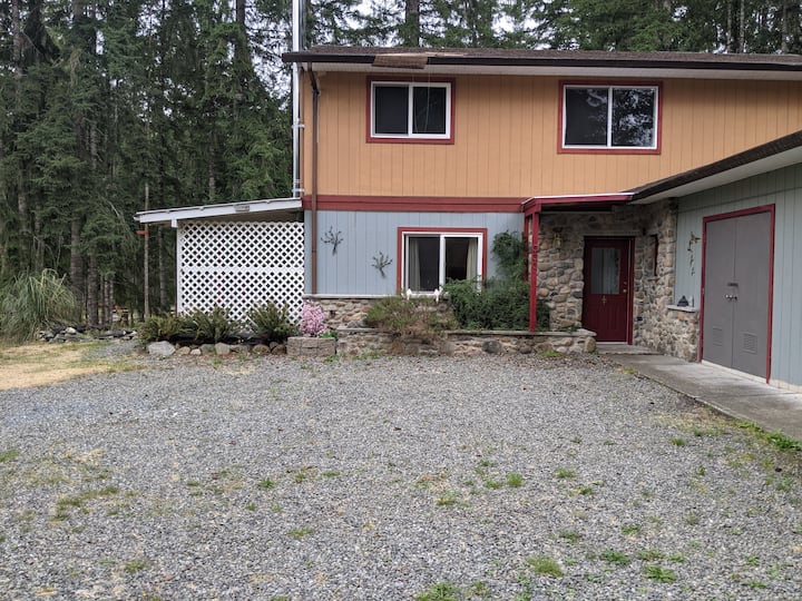 Whole House Split Into 2 Suites