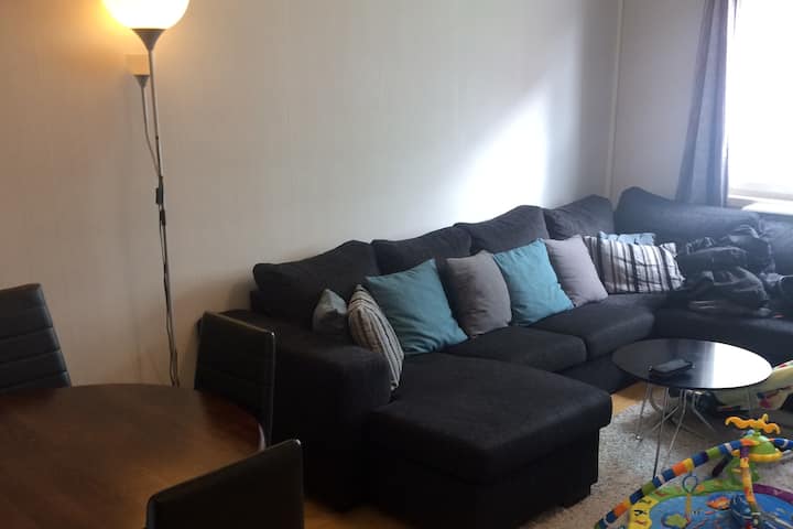 Nära Natur Och City - Eget Rum Plus Vardagsrum - Uppsala