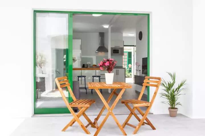 Apartamento Sun Central For Beach, Bars And Shops - Puerto del Carmen
