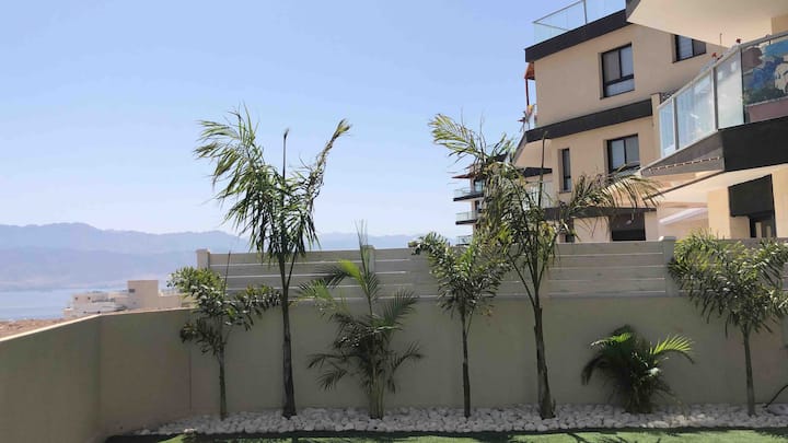 Beautiful New Apt With Garden & Pool - Eilat