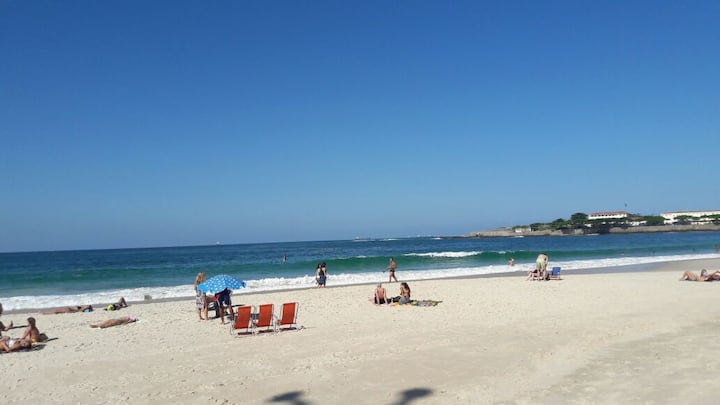 Simple Copa, "Uma Quadra Da Praia". - Rio de Janeiro