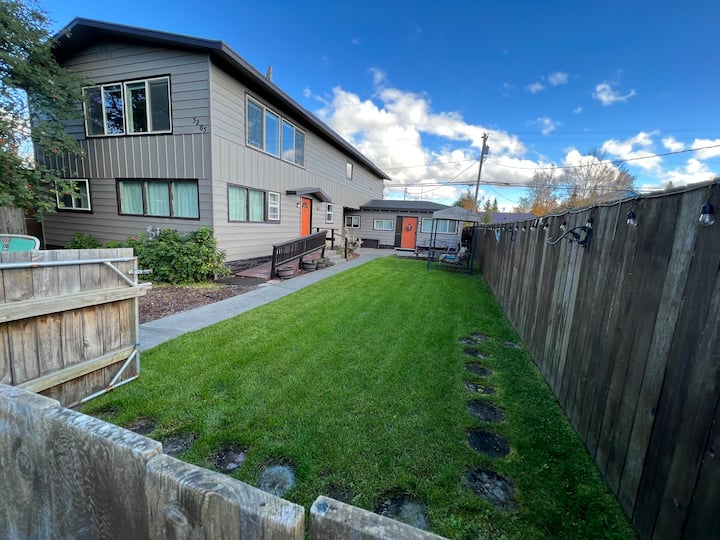 Nice Ground Level Unit, Free Parking, Smart Tv! - Anchorage, AK