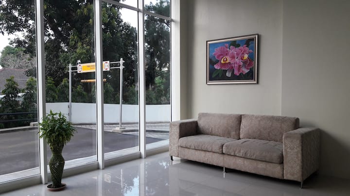 Cozy Studio Apartment | Great Value, South Jakarta - Jakarta