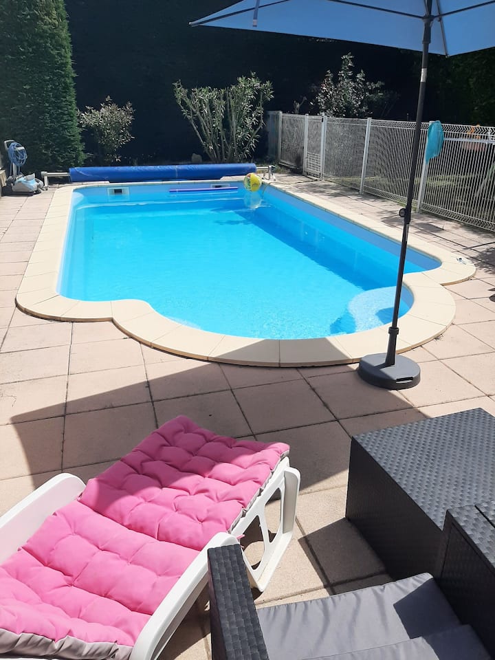 Villa " La Rose Des Vents "
Avec Piscine Privée - Luberon