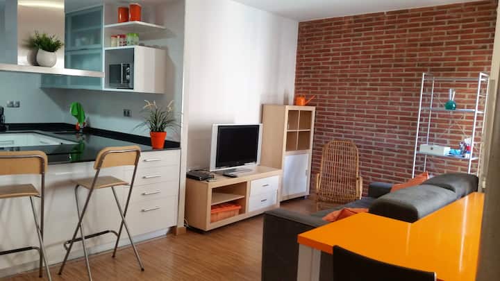 Modern And Centric Flat In Raval (72m2) - Sant Adrià de Besòs