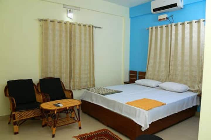 Cozy, Beautiful, Pvt Room Near Backwater - Aleppey