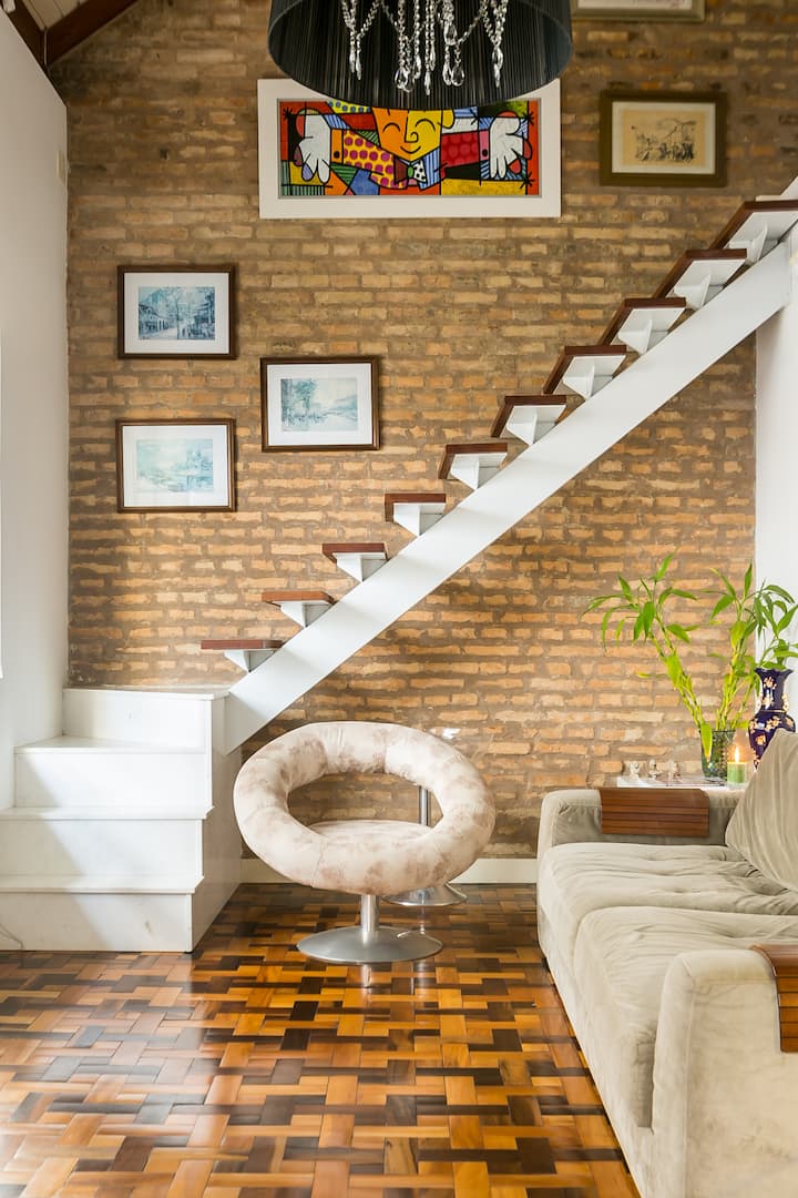 Conforto, Casa, Centro 3q,5ar, Próx. Av Beira Mar. - Florianópolis