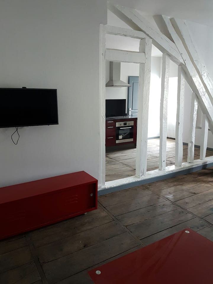 Appartement De Type Studio + Guéret Place Bonnyaud - Guéret