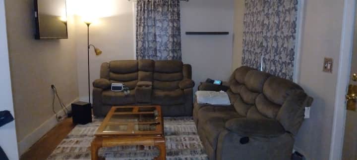 Renovated 3 Bedroom Home. - Flint, MI