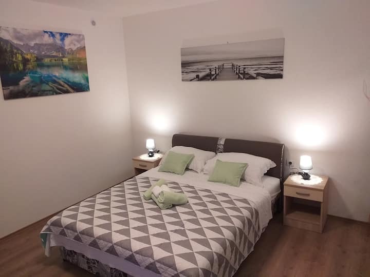App Stupar 4 ***
 Na I Katu Sa Lijepim Pogledom - Crikvenica