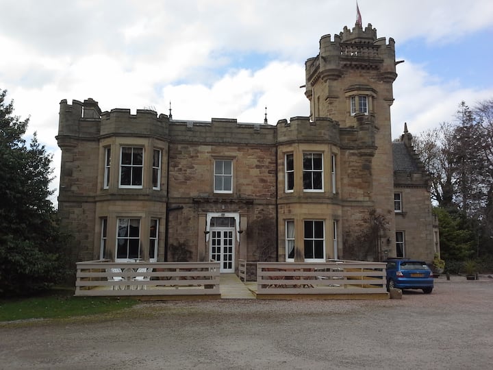 Mansfield Castle Tain - Dornoch