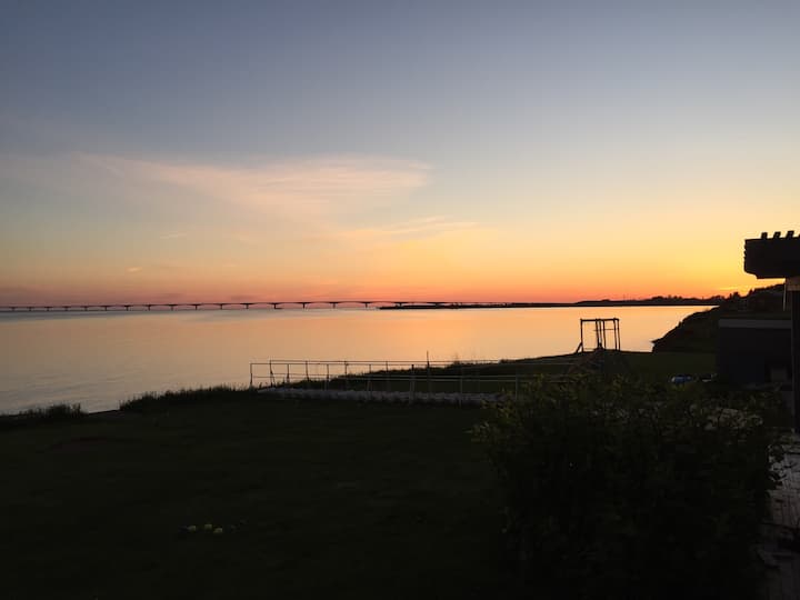 Newly Renovated Beach Condo 2 King Beds - 愛德華王子島