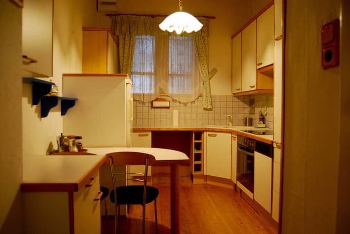 Classic 19th Century, Central & Quiet (2) - Vienne