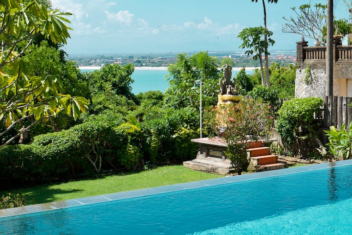 🌴 Sea View Private Villa Overlooking Jimbaran Bay - Bali