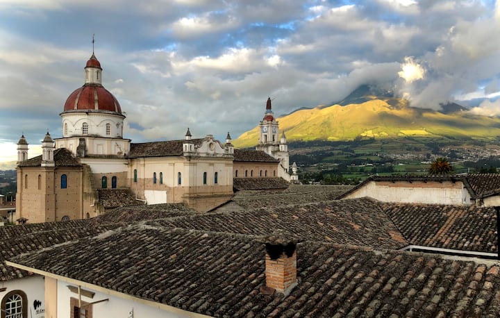 Casa Blanca Del Centro Unique In Cotacachi - Cotacachi