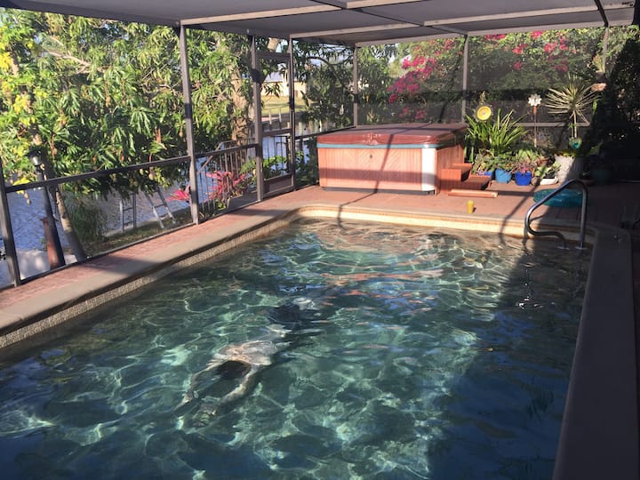 Waterfront Pool/hot Tub, South-facing W/ Boat Dock - Cape Coral, FL