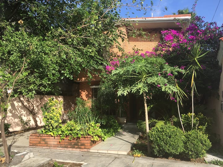 Departamento Amubleado Zona Poniente Monterrey - Monterrey