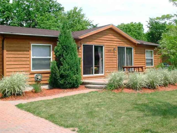 Island Club #103 - Put-in-Bay, OH
