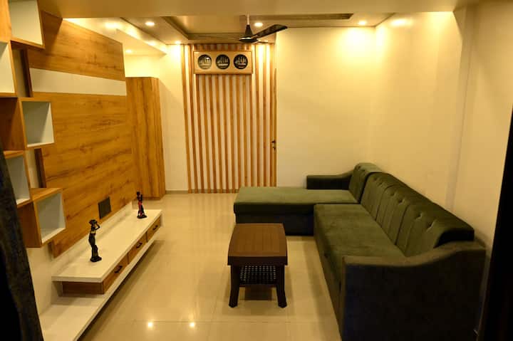 Welcome To The Viva House - Maharashtra