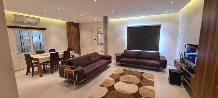 Renovated Modern Varosha House - Famagusta