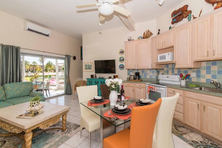 Rum Haven Villa On Bioluminescent Bay & Ocean View - Iles Caimans