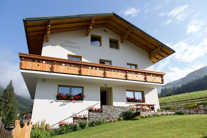 Penthouse Apartment Near Salzburg & Hallstatt - Filzmoos