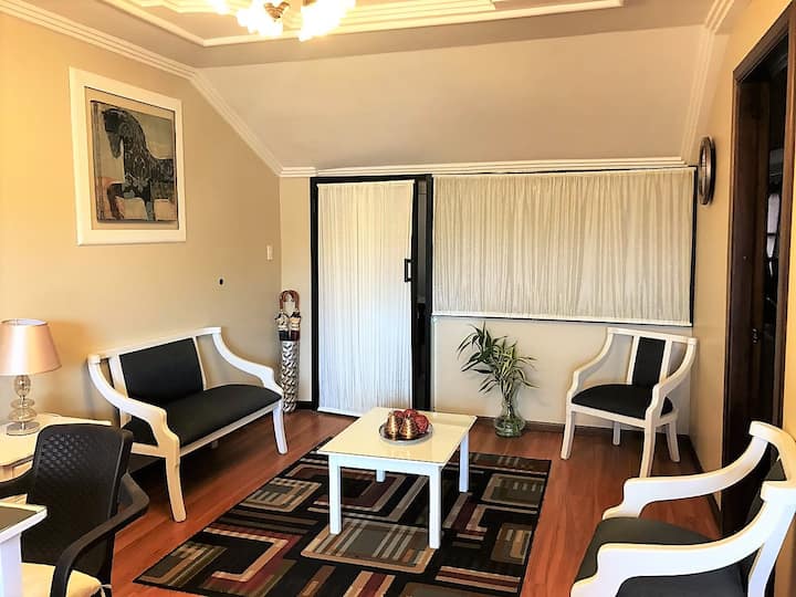 Service, Location And Price For Your Stay. - Cuenca