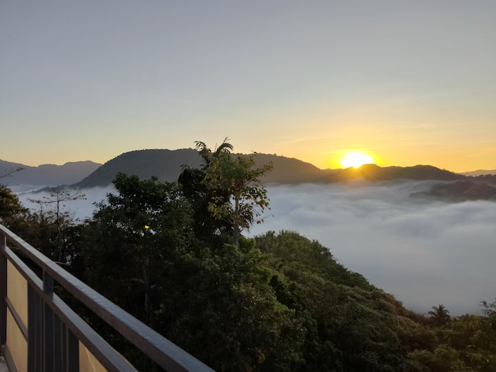 Embrace Nature Within Sierra Madre - Tanay