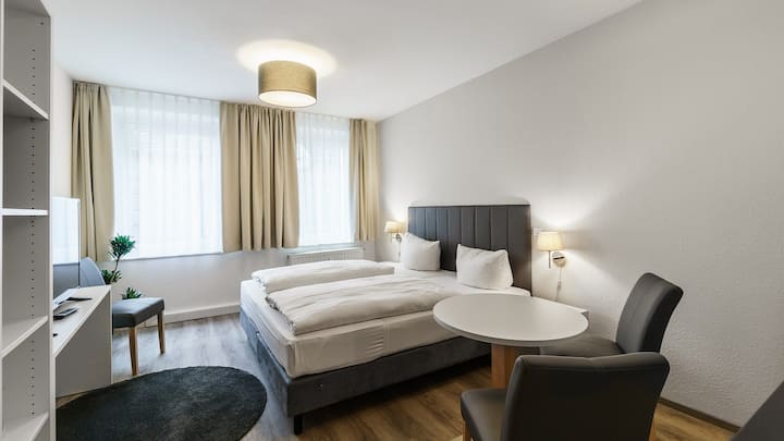 Modern Studio In The City Centre - Dresden